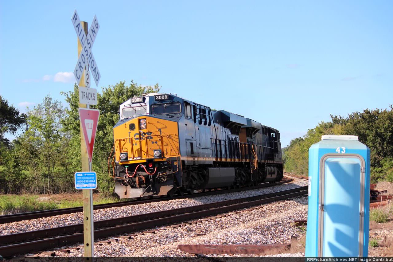 CSX Lite Engine Move